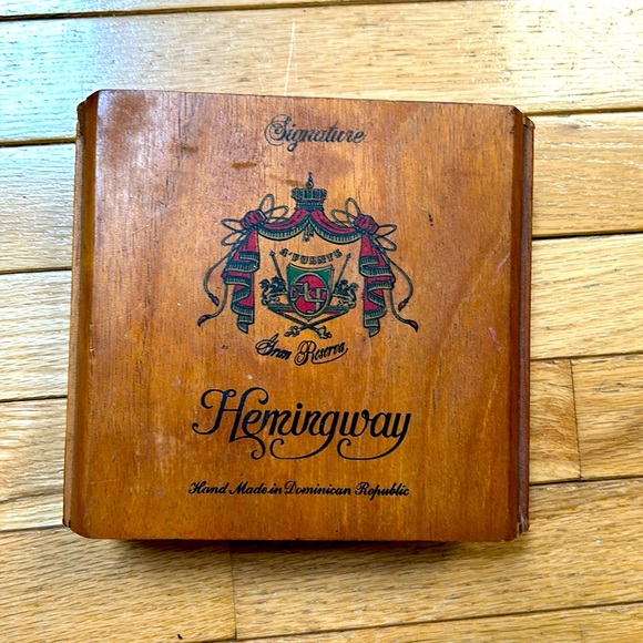 Signature Hemingway | Storage & Organization | Vintage Wooden Cigar Box ...